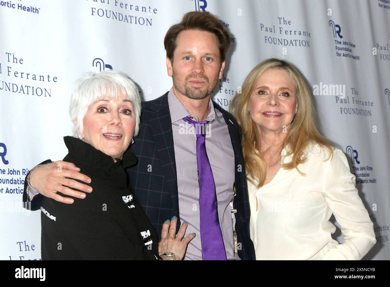 LOS ANGELES - MAY 9: Joyce DeWitt, Tyler Ritter, Priscilla Barnes at ...