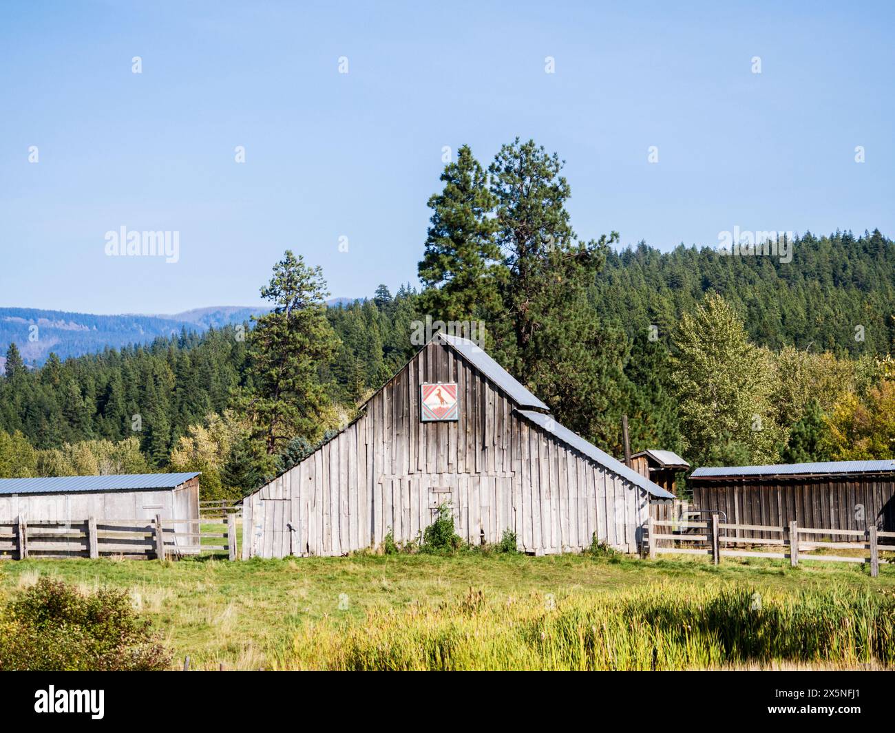 USA, Washington State, Kittitas County. Barn on the Barn Quilt Trail in ...