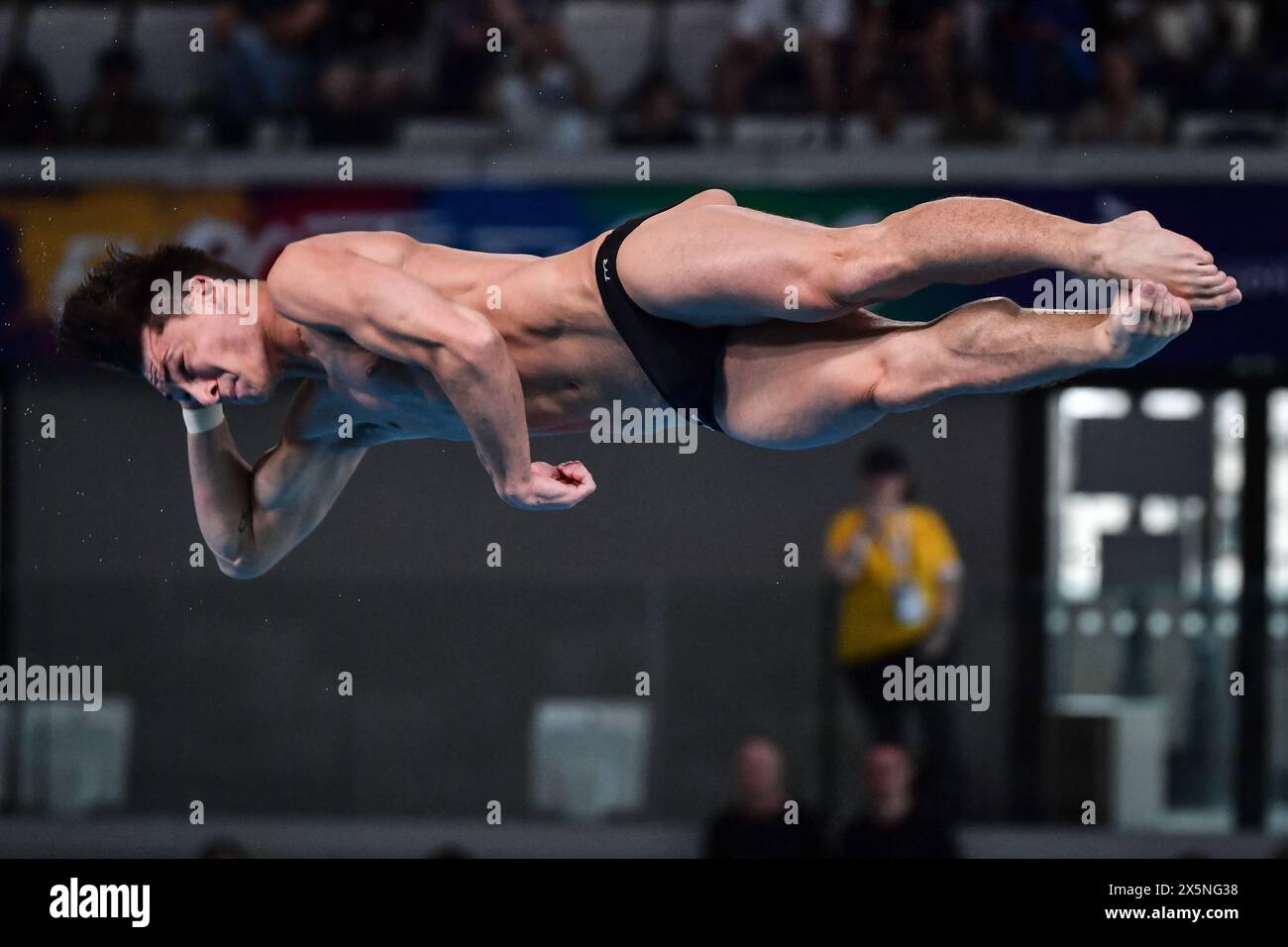 US' Tyler DOWNS competes for Men's 3m Springboard during the ...