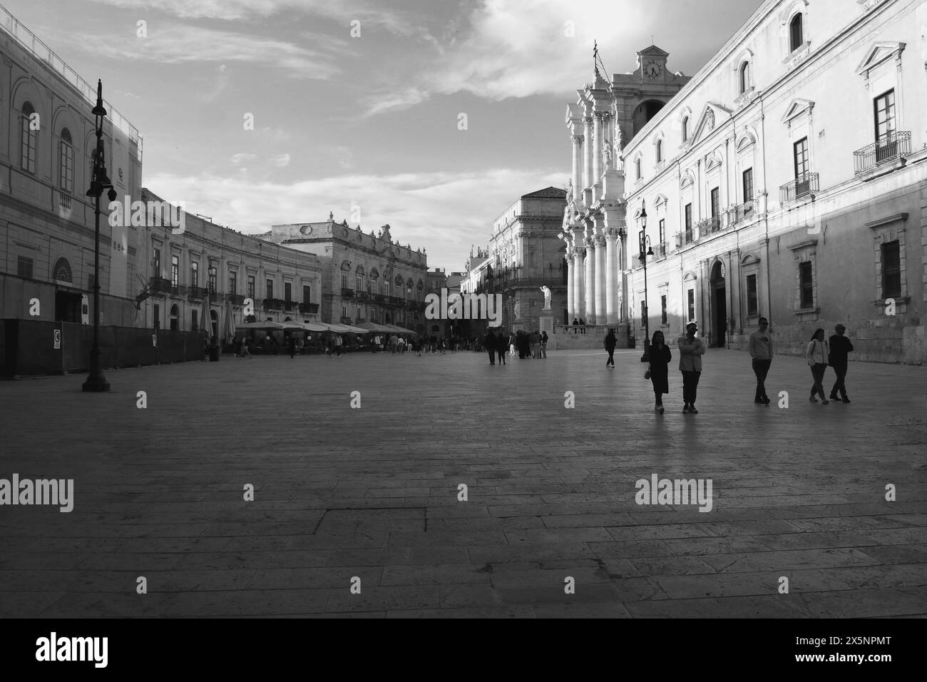 Siracusa castle Black and White Stock Photos & Images - Alamy