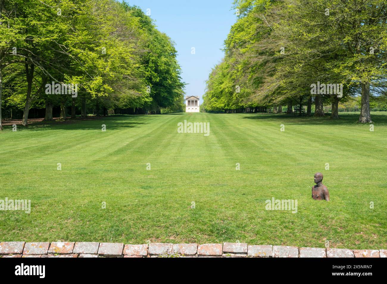 Part of the 100 figure Time Horizon installation by Antony Gormley at ...