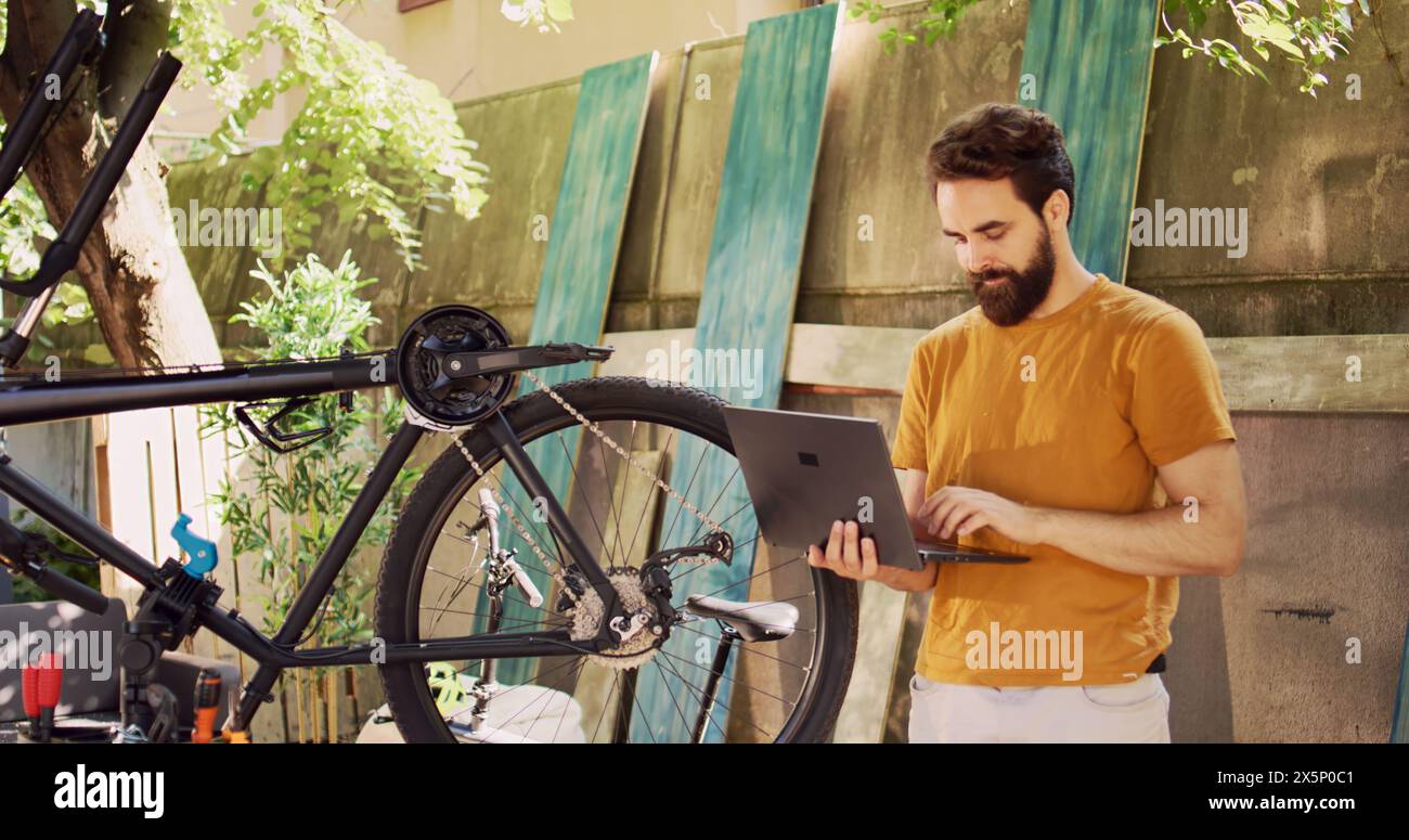 Sports loving healthy man using hi-res stock photography and images - Alamy