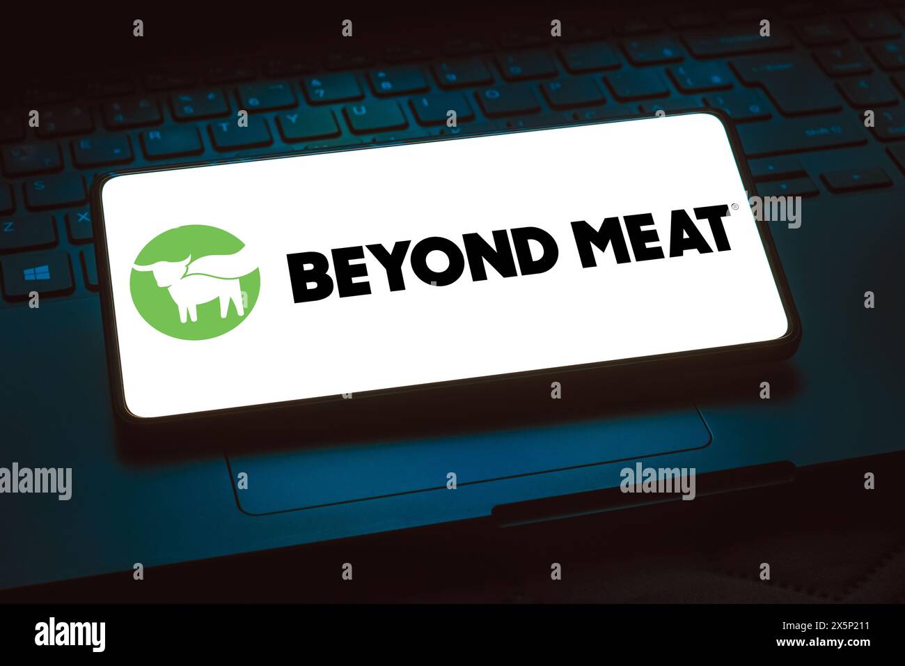 Beyond meat logo displayed hi-res stock photography and images - Alamy