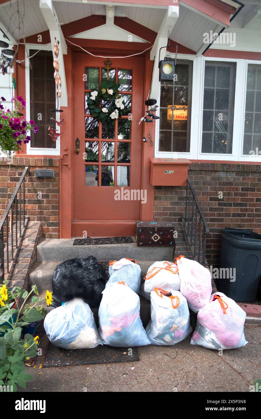 Plastic bags clothes hi-res stock photography and images - Alamy