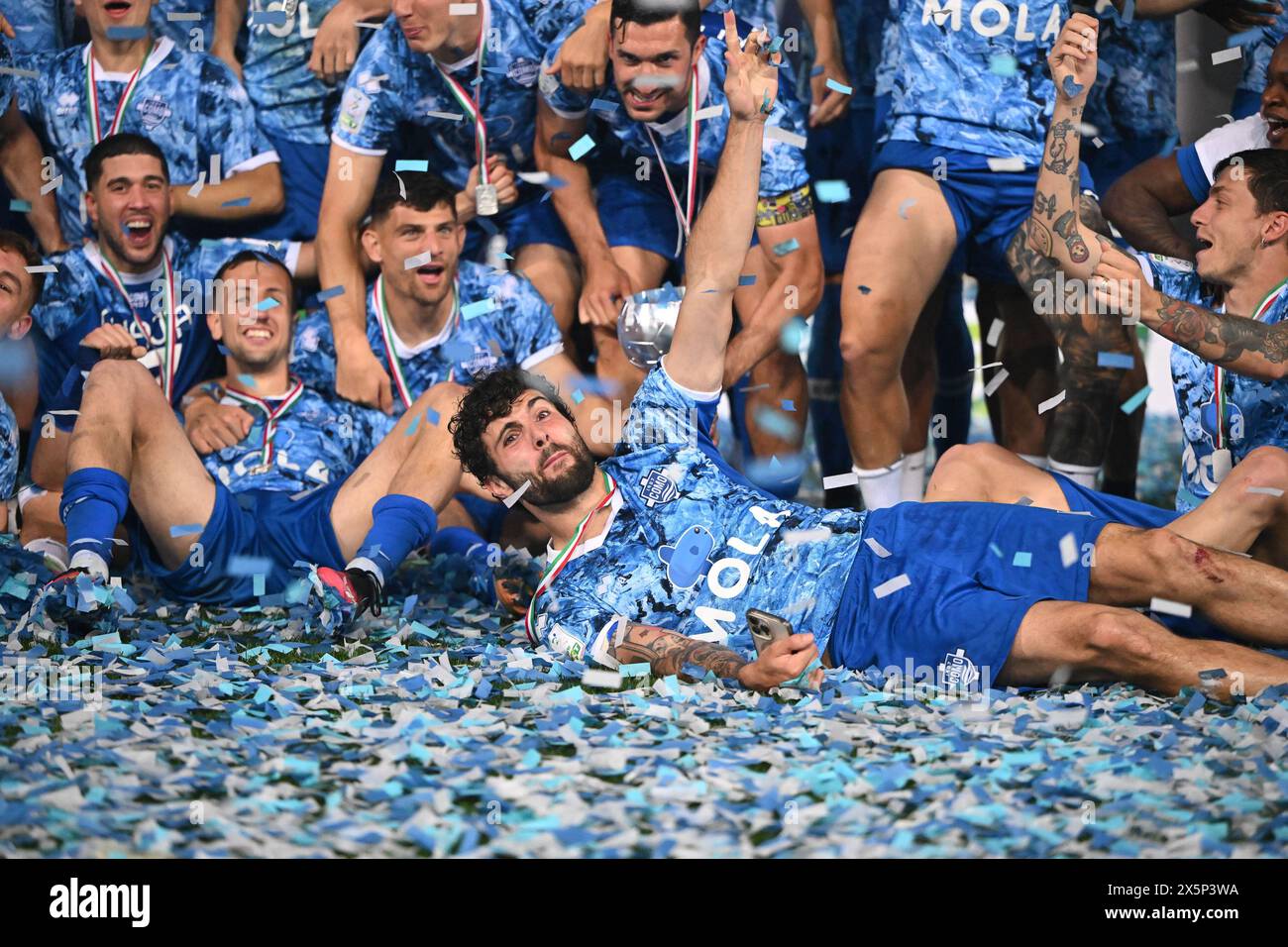 Como, Italy. 10th May, 2024. Como Calcio players celebrate promotion in ...