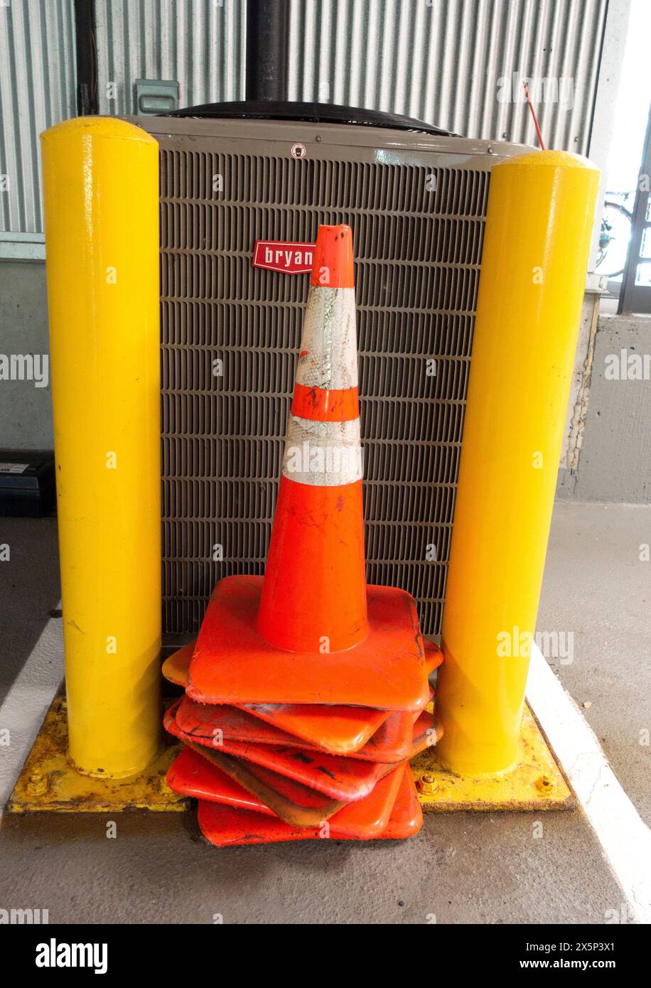 Polls protection hi-res stock photography and images - Alamy