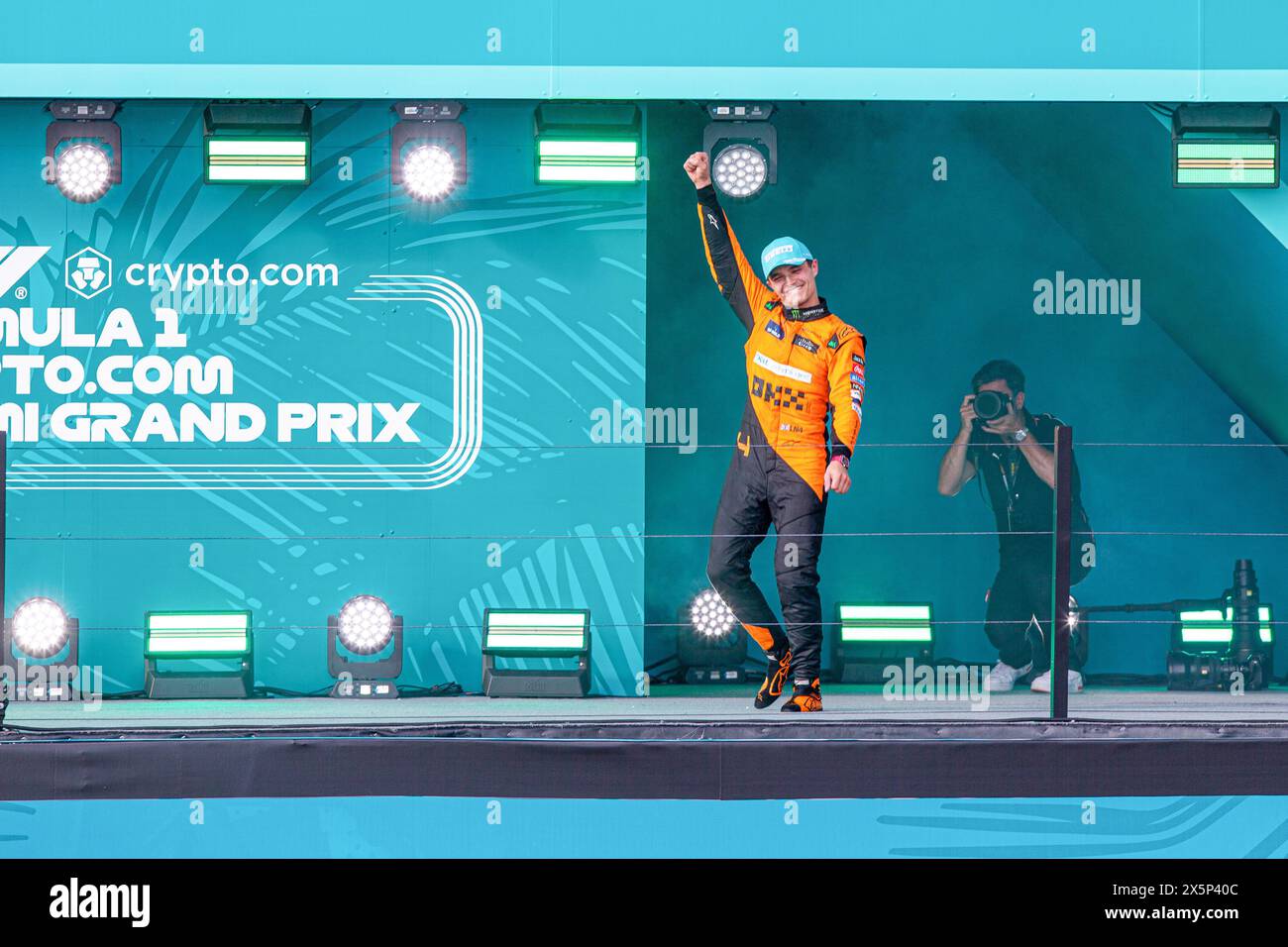 Podio Lando Norris (GBR) McLaren MCL38 - Mercedes Max Verstappen (NED ...