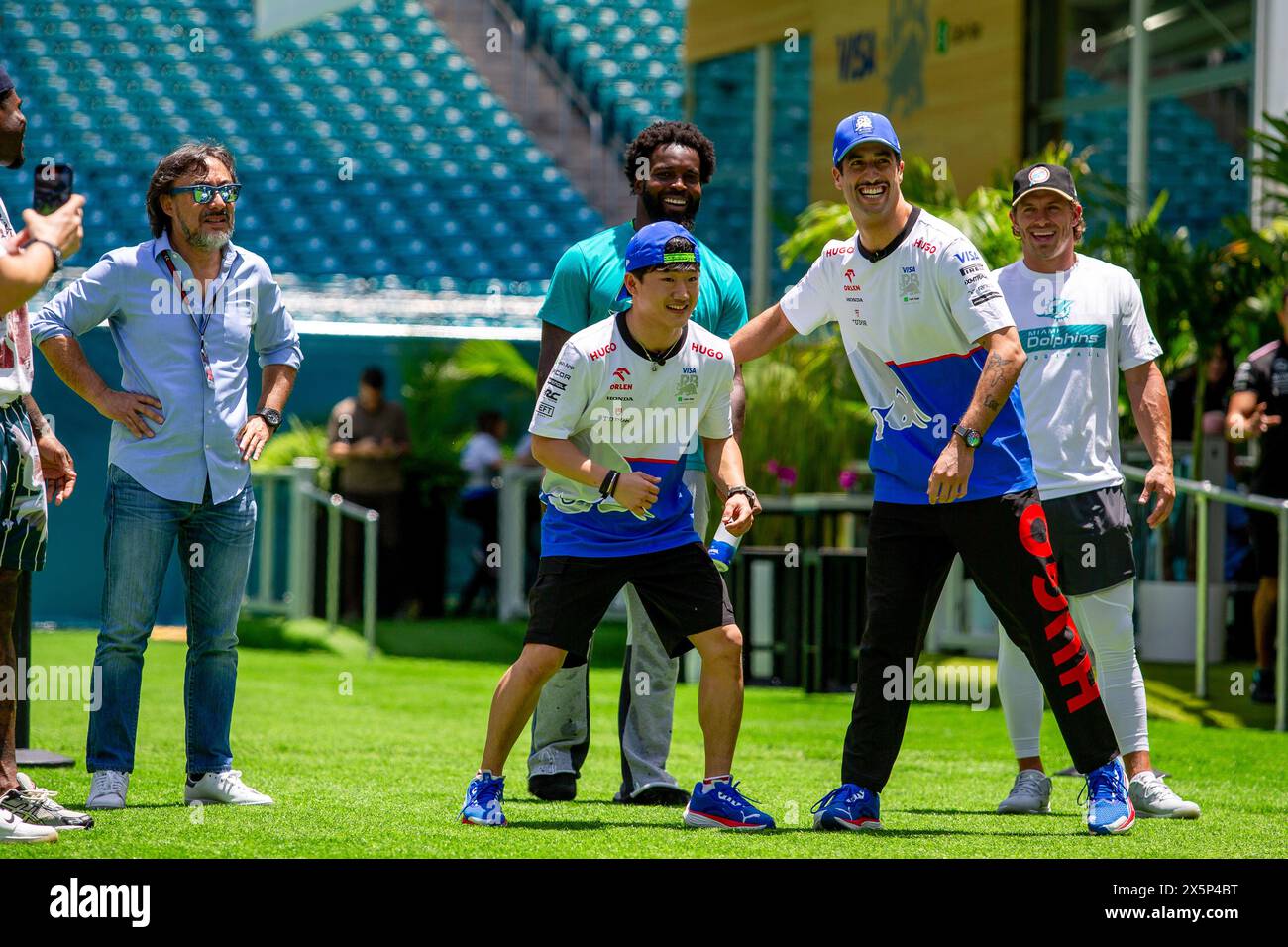 Yuki Tsunoda (JAP) Visa Cash App RB F1 Team - RB VCARB01 - Honda RBPT ...