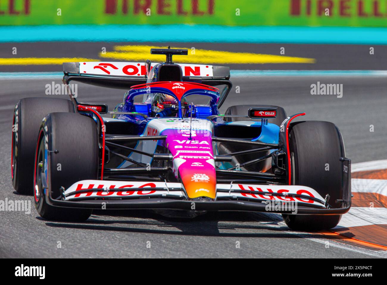 Daniel Ricciardo (AUS) Visa Cash App RB F1 Team - RB VCARB01 - Honda ...