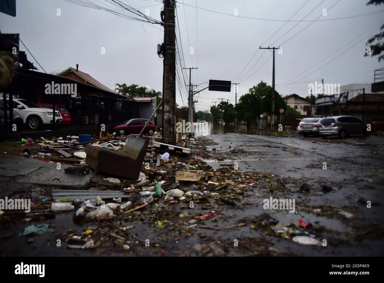 Canoas, Brazil. 10th May, 2024. Photo, Car floating in a flooded street ...