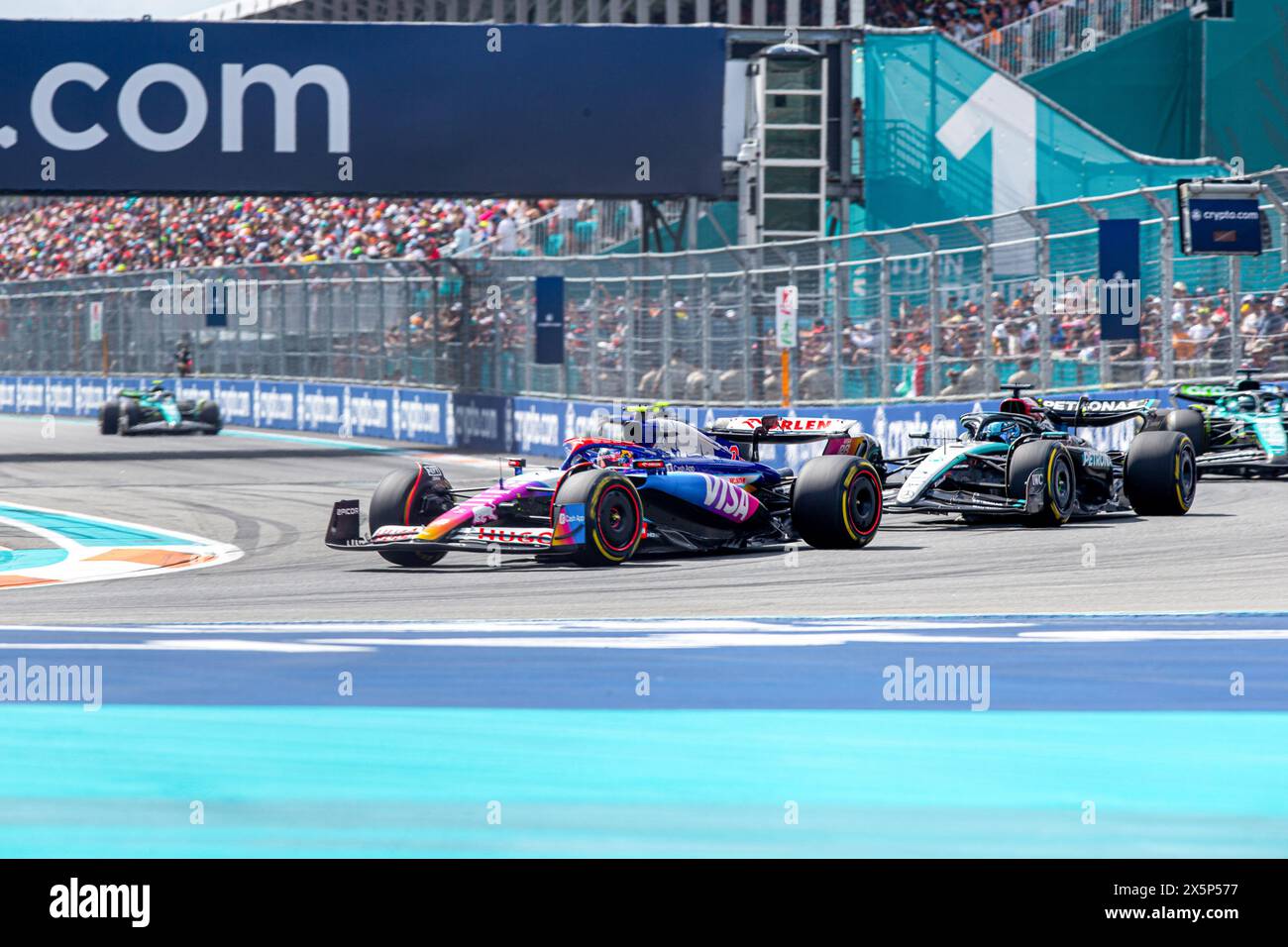 Daniel Ricciardo (AUS) Visa Cash App RB F1 Team - RB VCARB01 - Honda ...