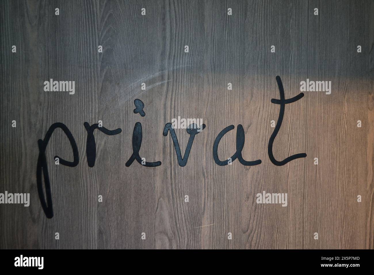 Private place hi-res stock photography and images - Alamy