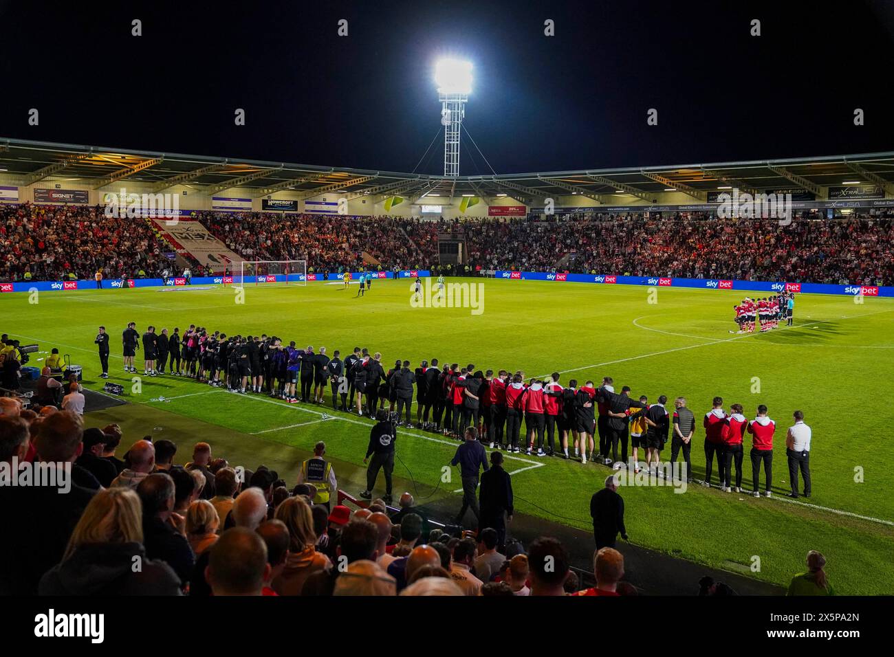 Doncaster, UK. 10th May, 2024. The players prepare for Penalties during ...