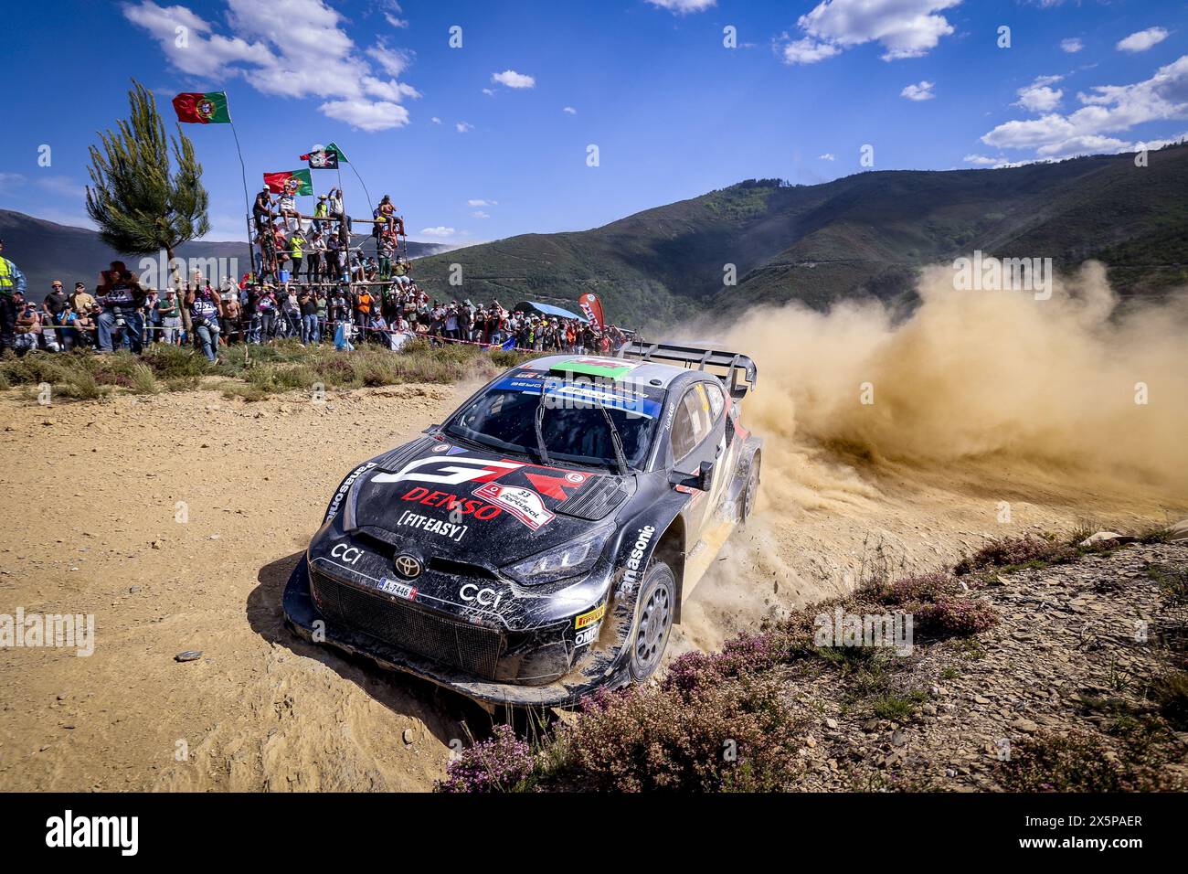 33 EVANS Elfyn, MARTIN Scott, Toyota GR Yaris Rally1, action during the ...