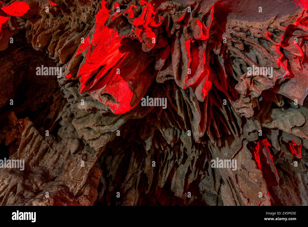 Cave ceiling texture hi-res stock photography and images - Alamy