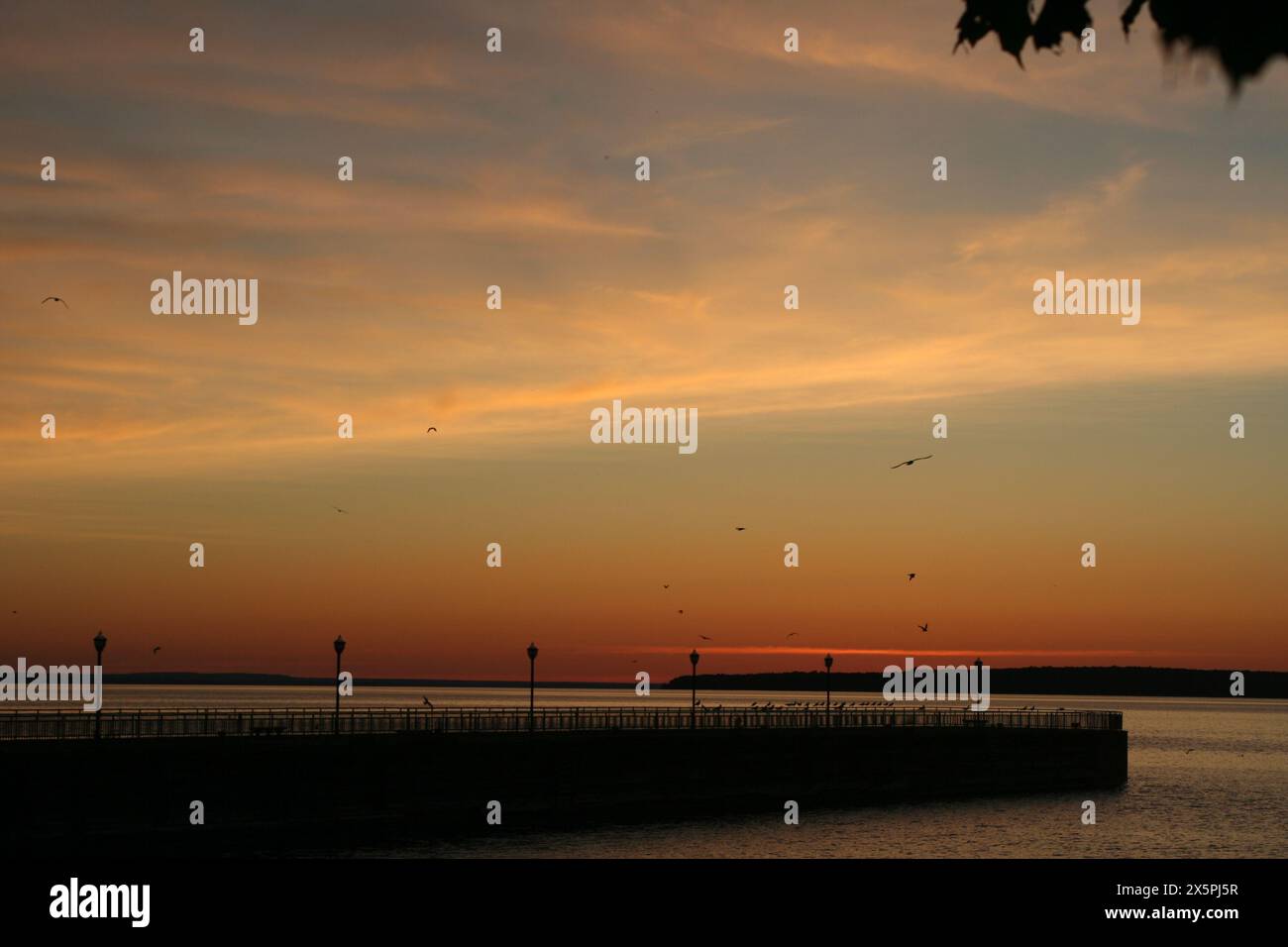 Beautiful morning sunrise over calm hi-res stock photography and images ...