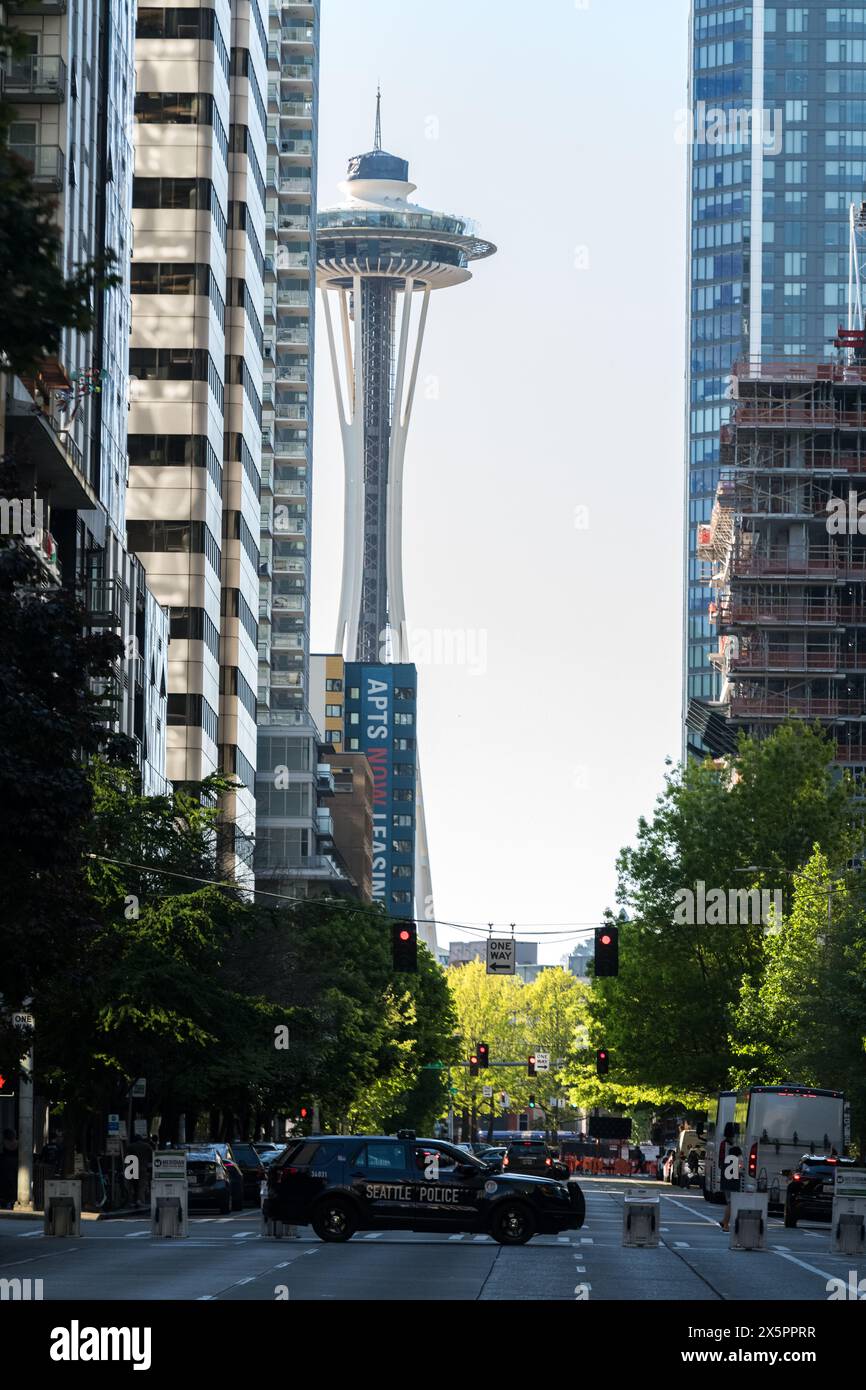 Seattle, USA. 10th May 2024. Just after 7:00pm President Biden arrives ...