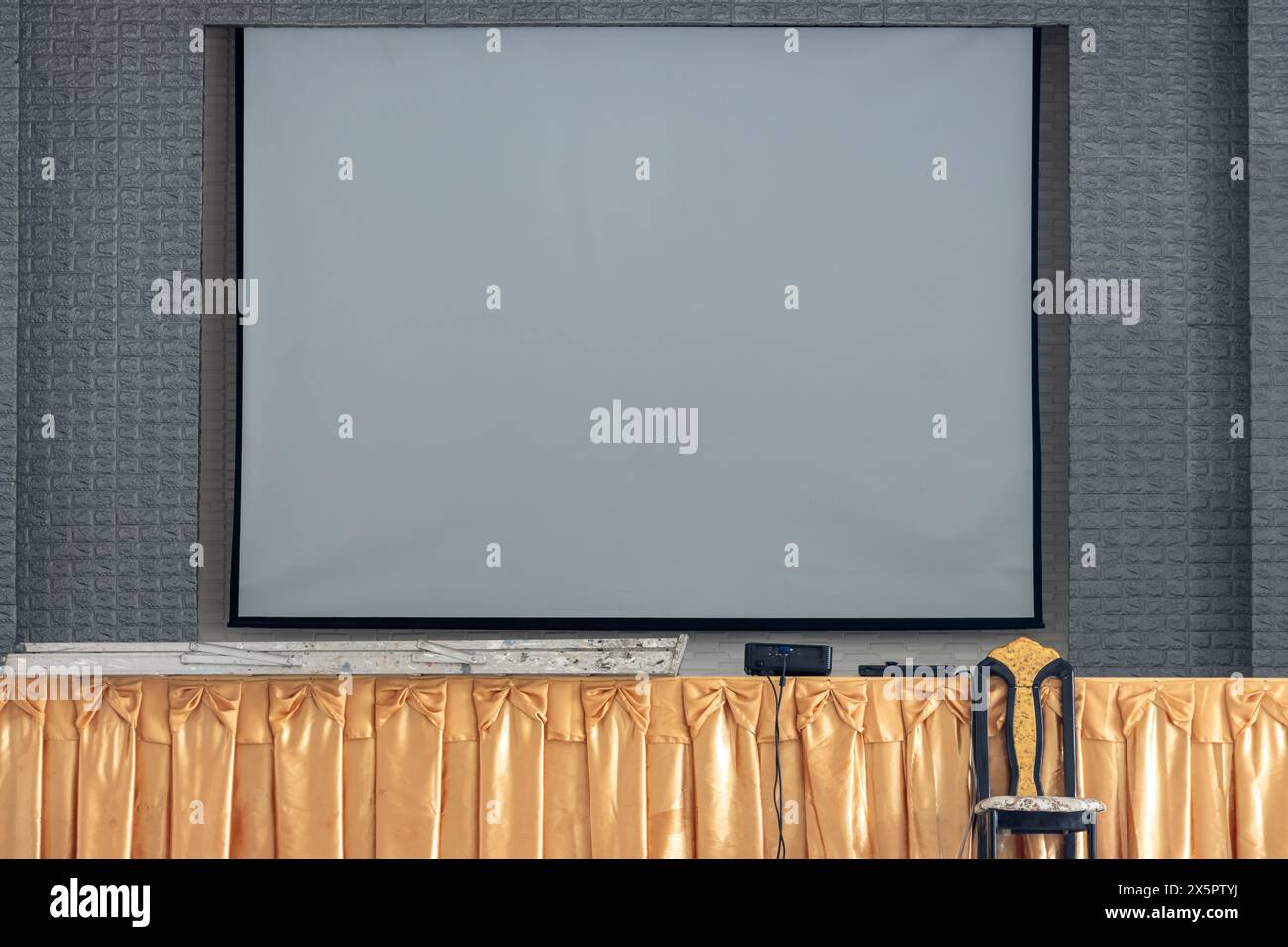 Empty stage with projection screen Stock Photo - Alamy