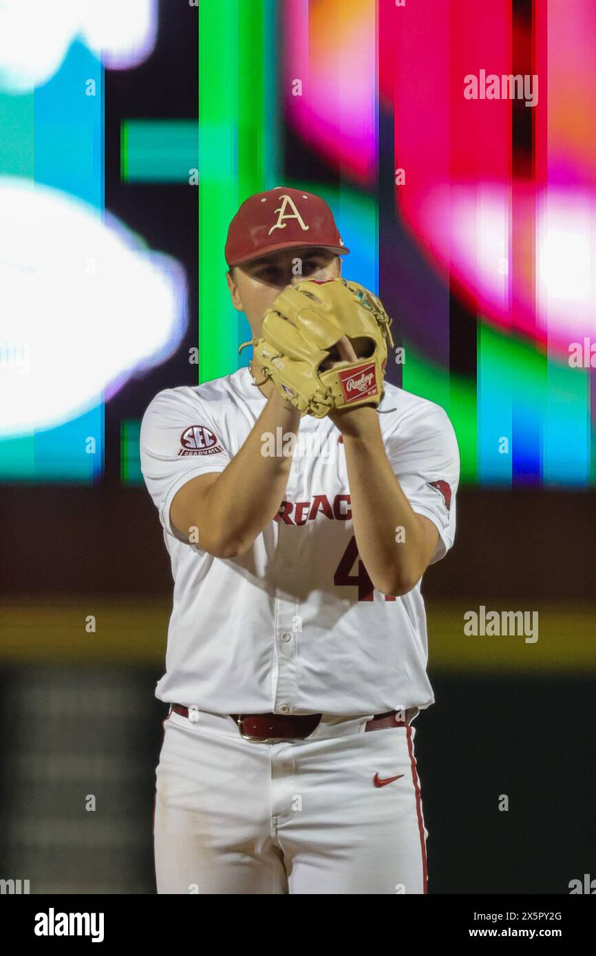 May 10, 2024: Razorback pitcher Will McEntire #41 looks over the top of ...