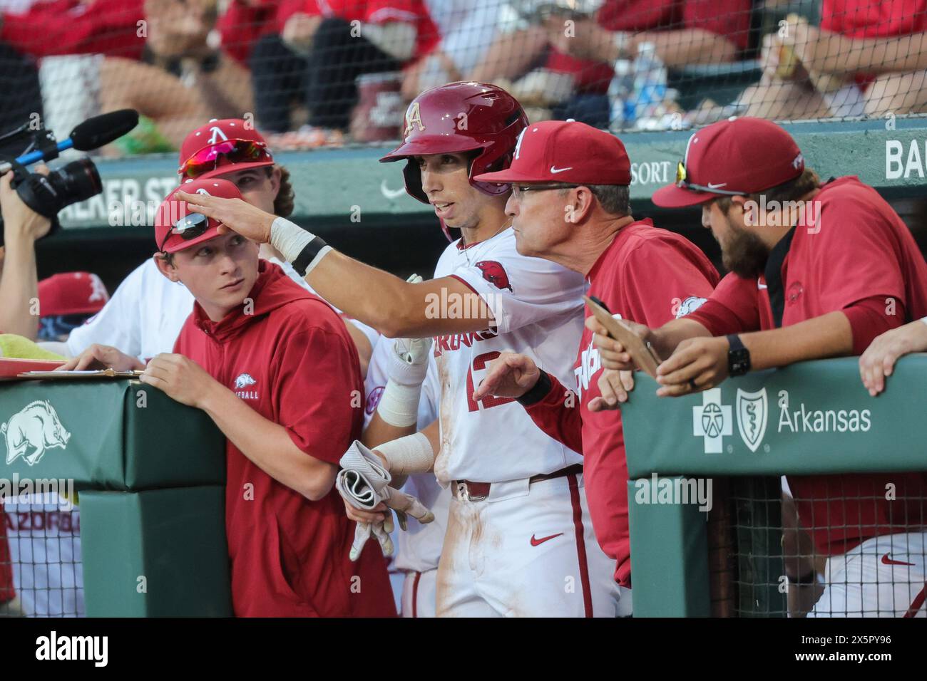May 10, 2024: Razorback Head Coach Dave Van Horn has a conversation ...