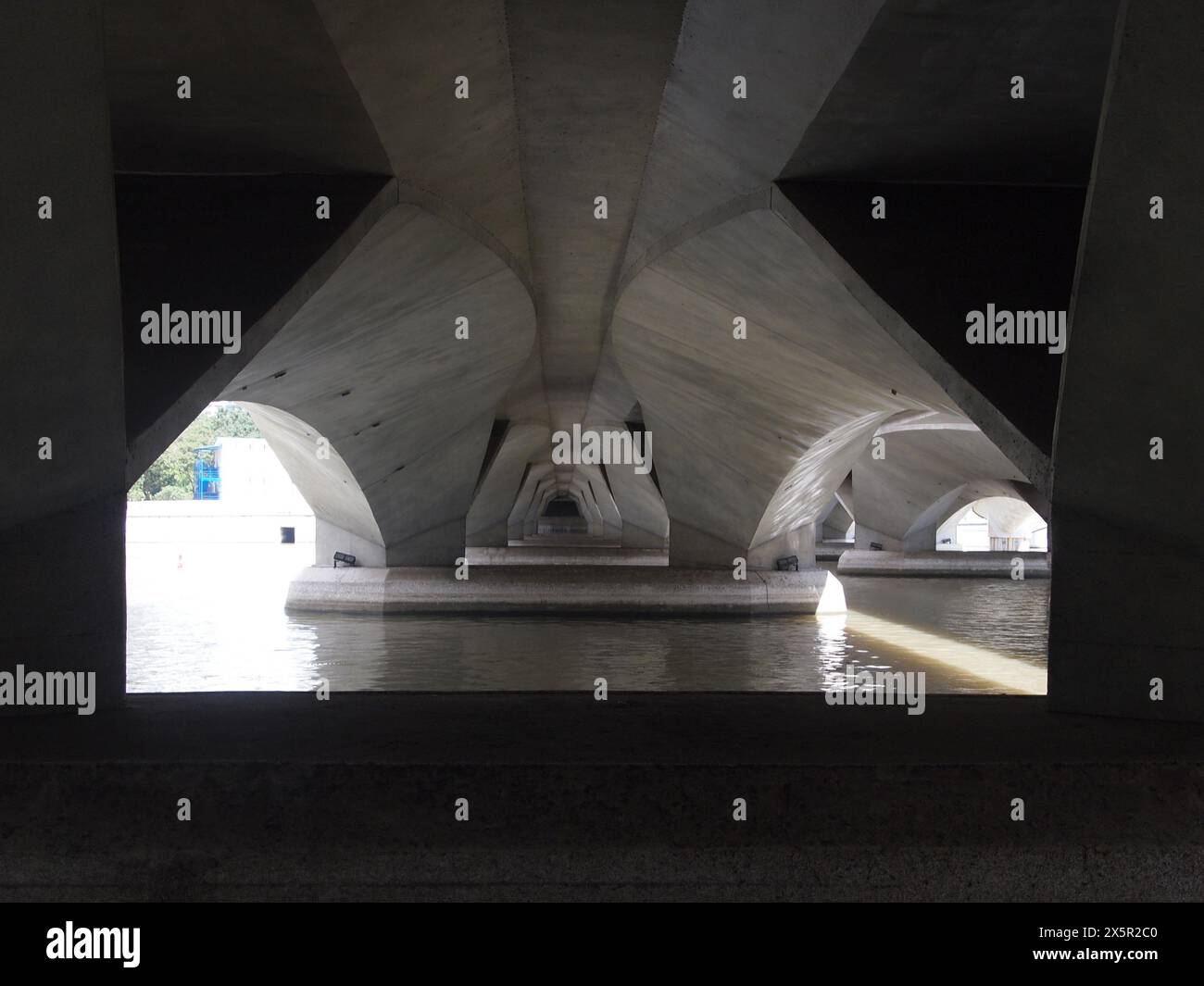 under the city bridge Stock Photo - Alamy