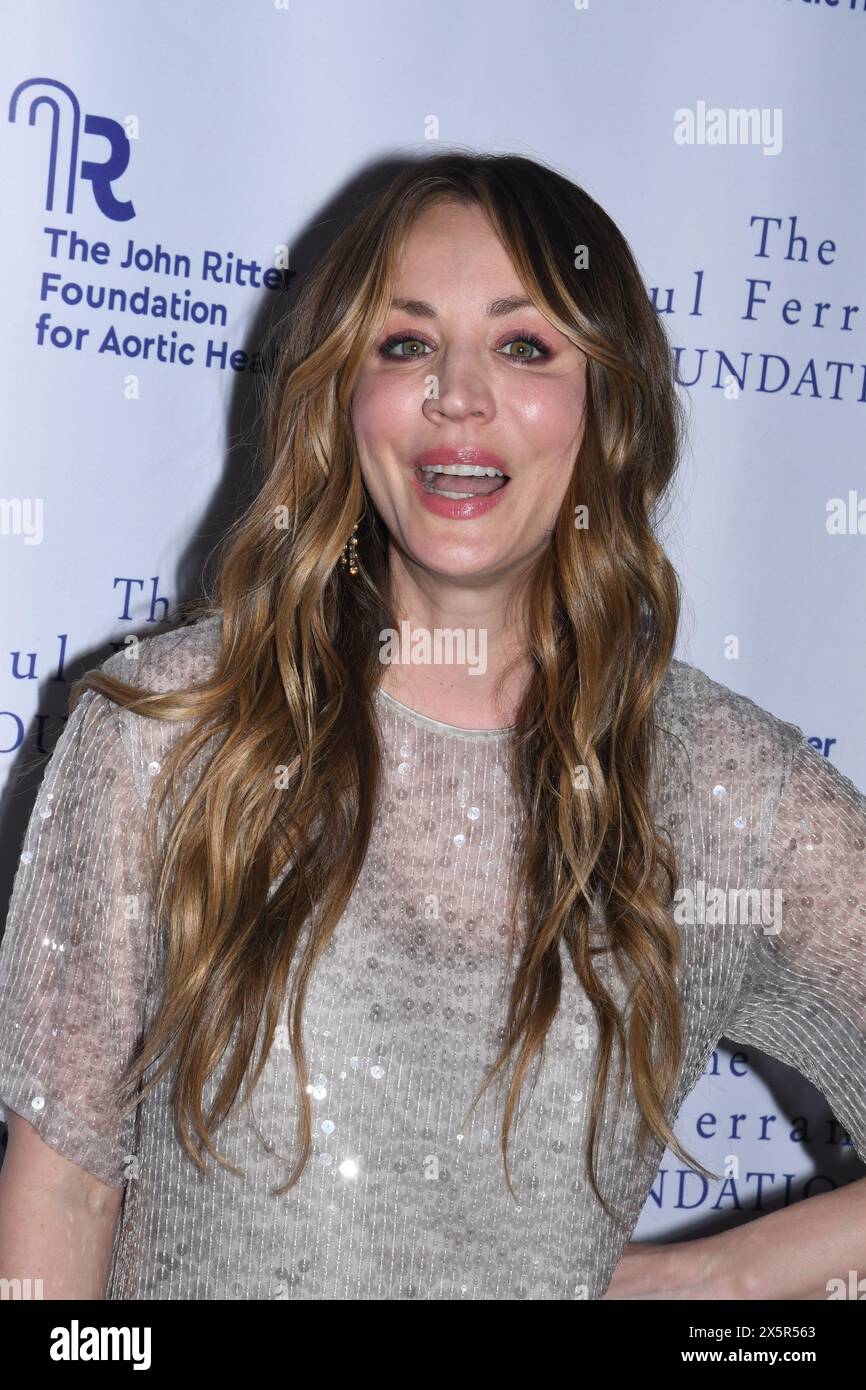 Kaley Cuoco En Johnny Galecki 2024 My Husband Loves Ex Johnny Galecki: