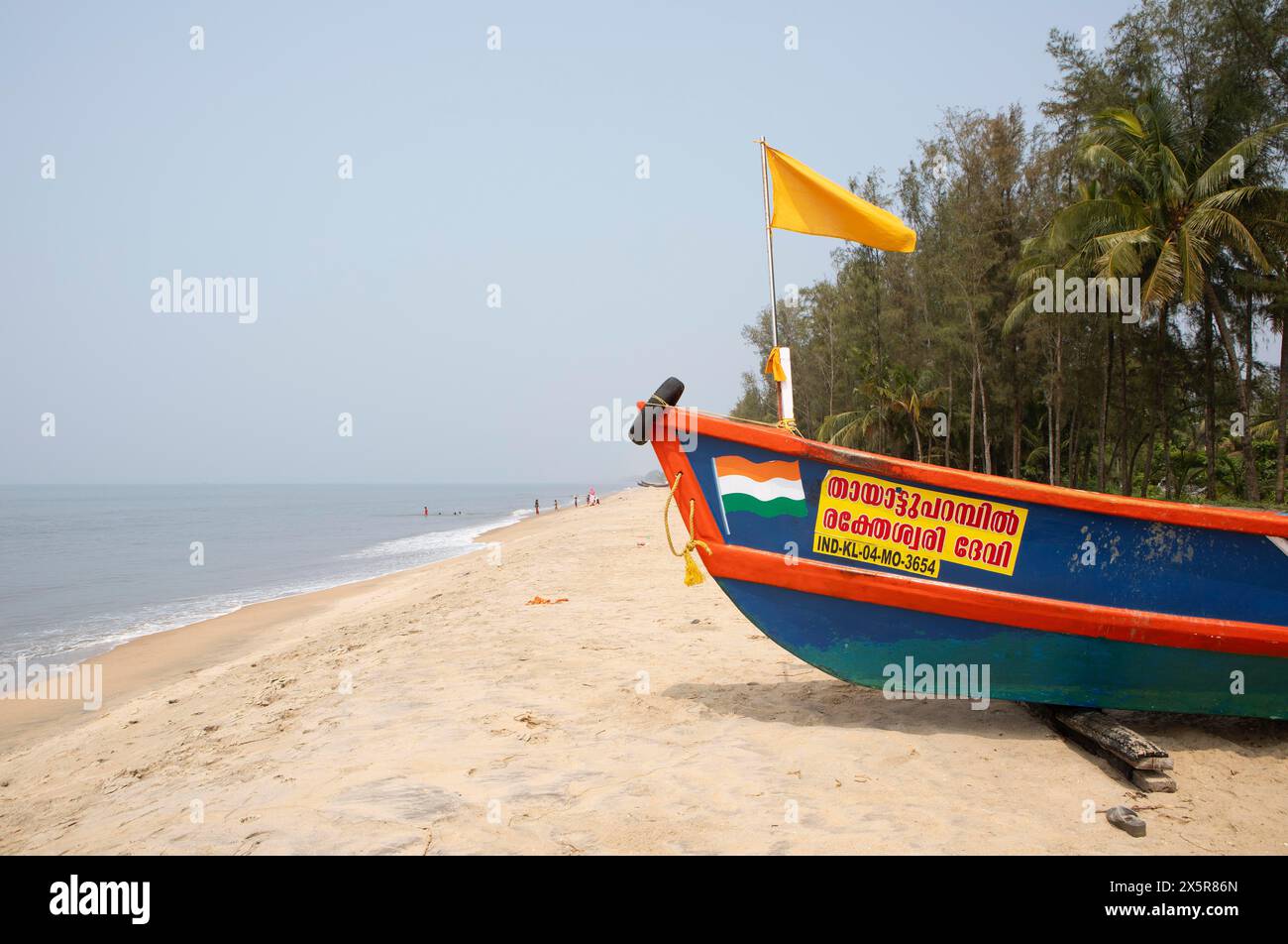 Colourful fishing boat on Cherai Beach or beach, Vypin Island, Kochi ...
