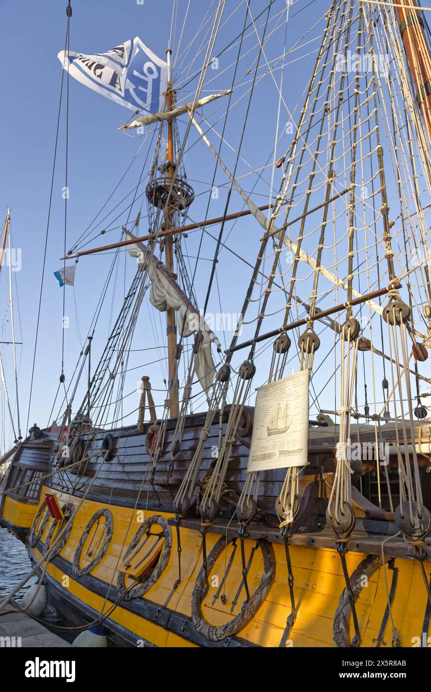 Tsar peter le grand hi-res stock photography and images - Alamy