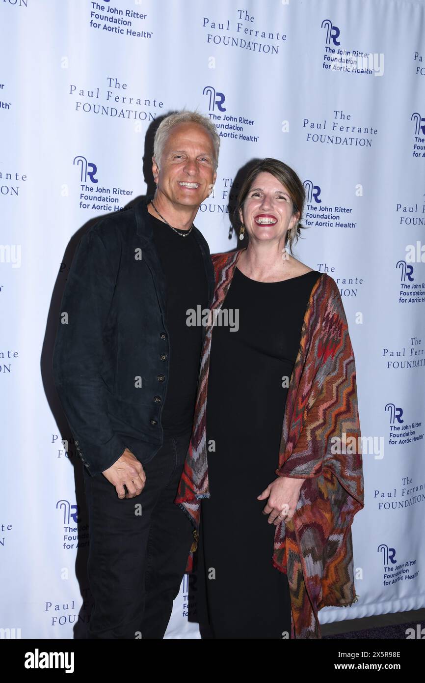 Los Angeles, California, USA 9th May 2024 Actor Patrick Fabian and wife ...