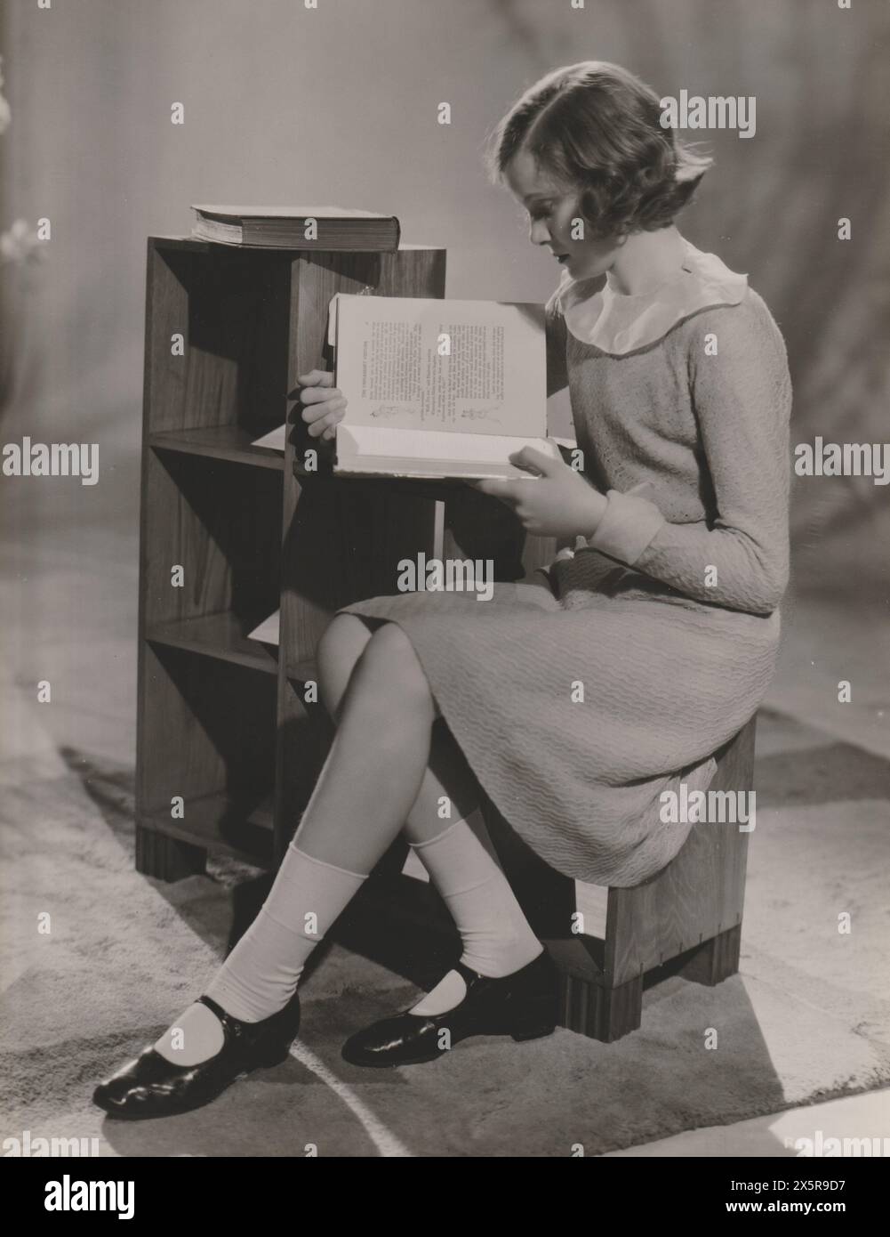 Nova Pilbeam Portraits Stock Photo - Alamy