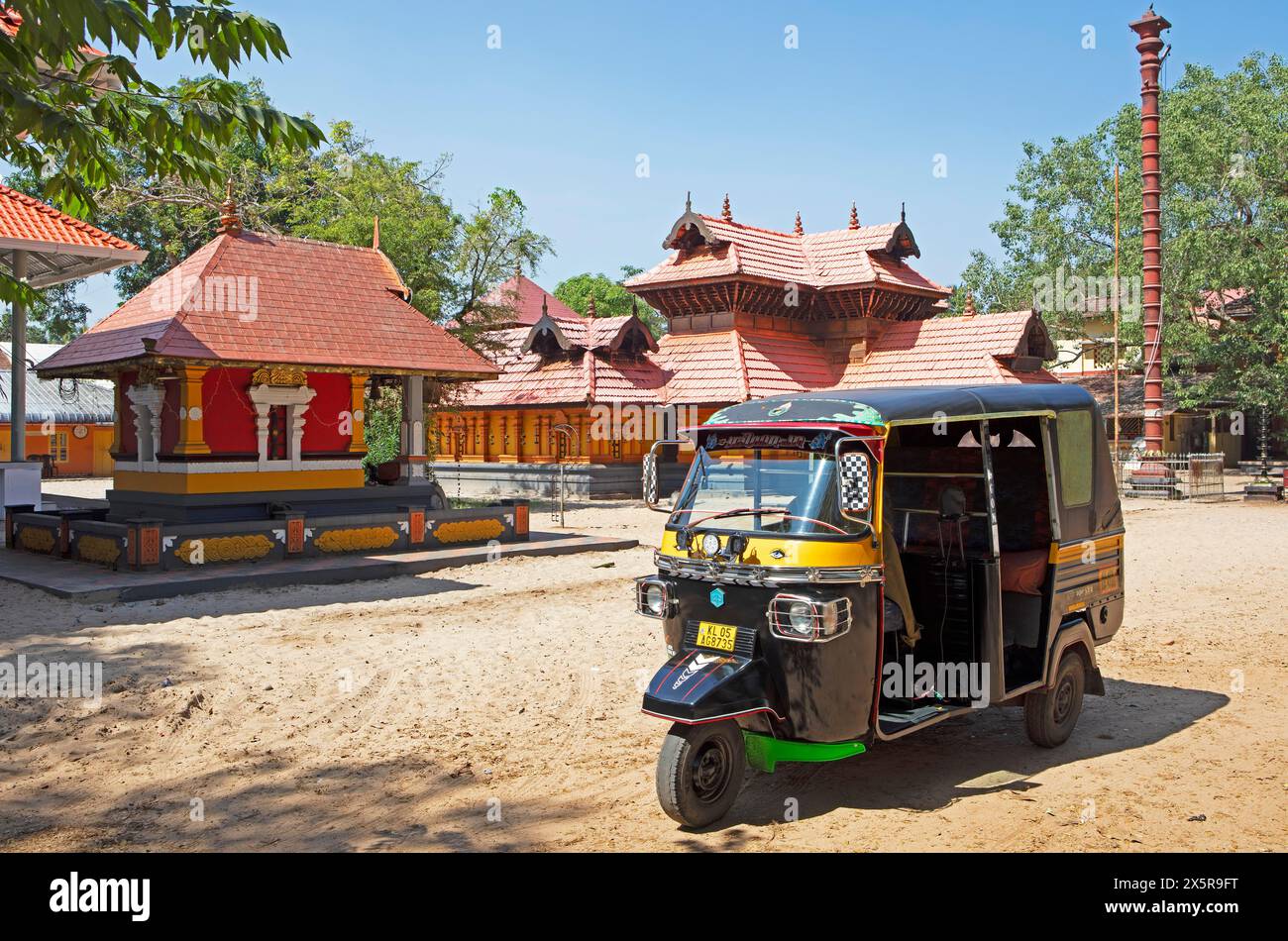 Mararikulam Shiva Temple Marari, in front a Tuk Tuk, Kerala, India ...