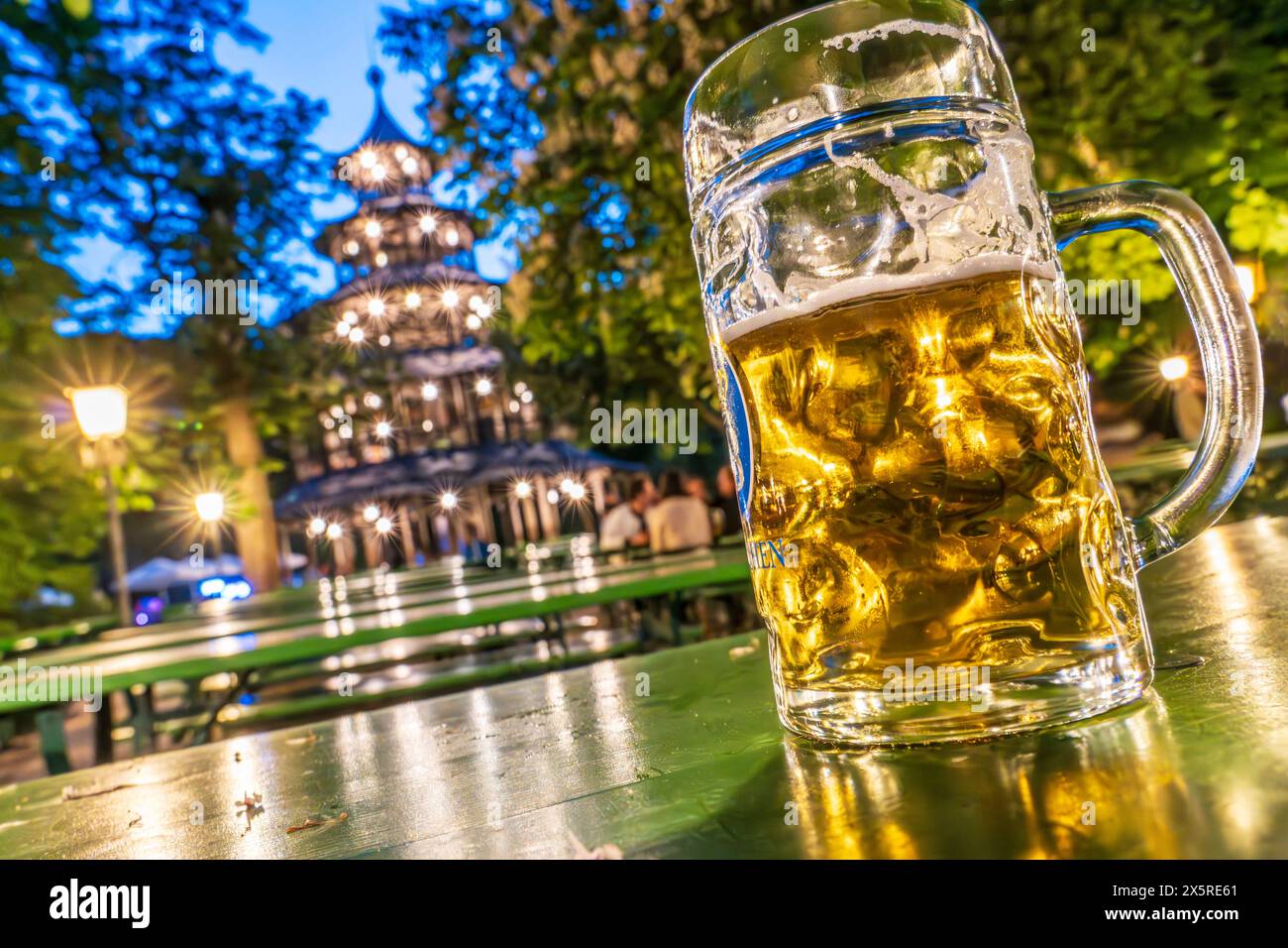 Hofbrau bier hi-res stock photography and images - Alamy