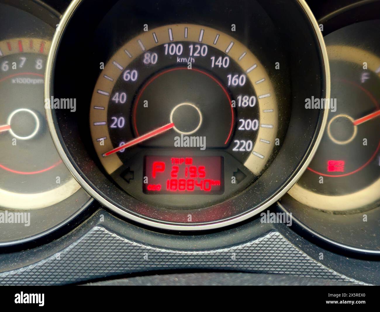 Fascia panel hi-res stock photography and images - Alamy