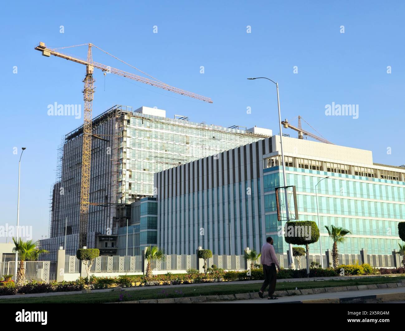 Hospital under construction hi-res stock photography and images - Alamy