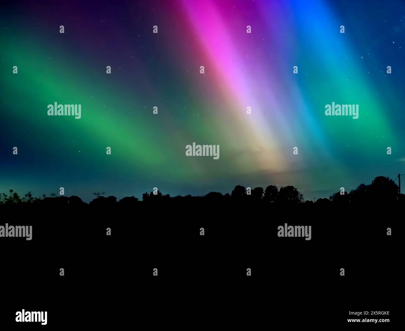 Solar storm lights up the Northamptonshire sky near Adstone with the ...