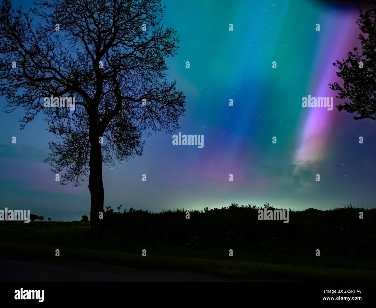 Solar storm lights up the Northamptonshire sky near Adstone with the ...