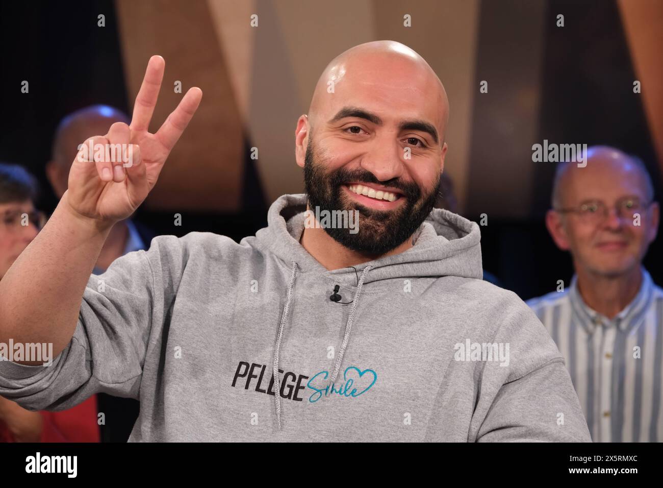 Rashid Hamid Krankenpfleger und Influencer zu Gast in der NDR Talk Show ...