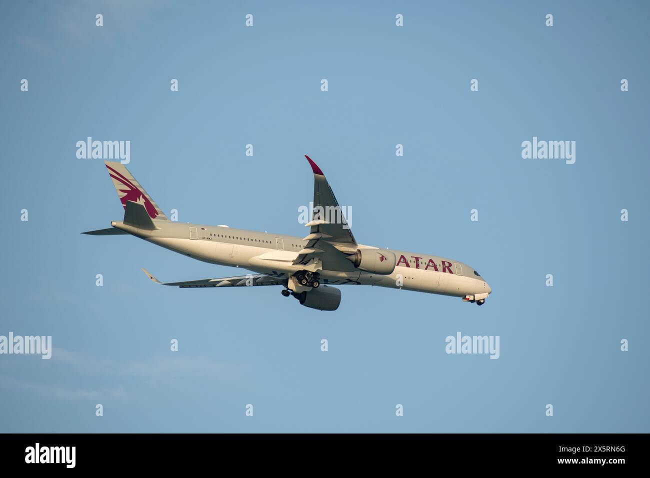Qatar Airways Airbus A350-900 Landing at Hamad Airport Doha Qatar Stock ...
