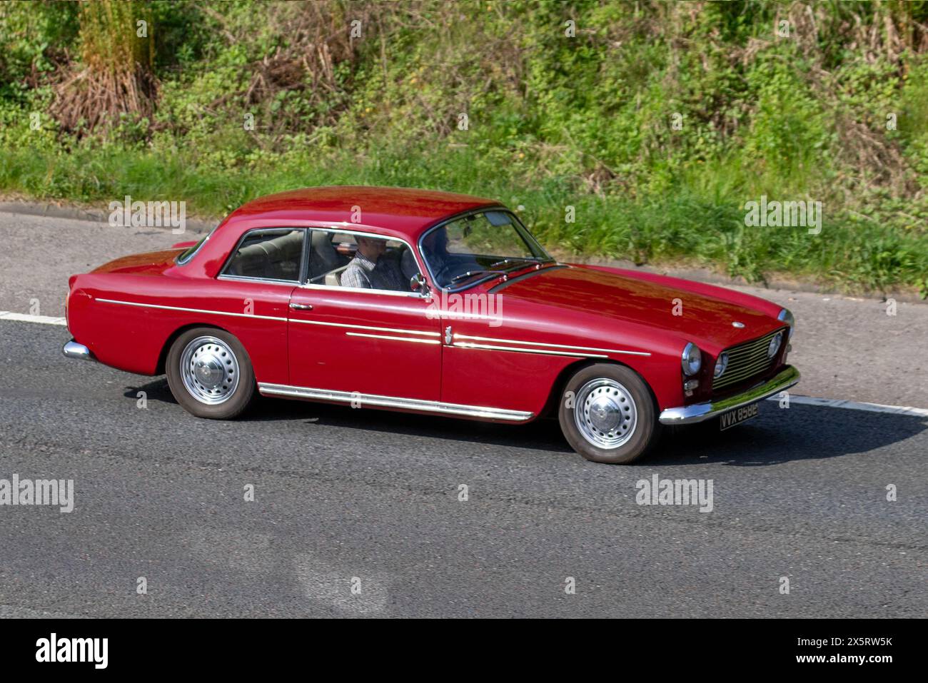 1960s bristol 409 hi-res stock photography and images - Alamy