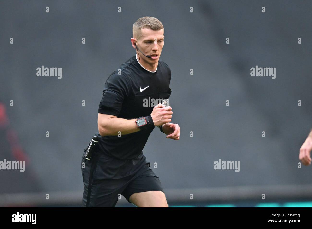 Referee Will Finnie (Match referee) during the The Buildbase FA Vase ...