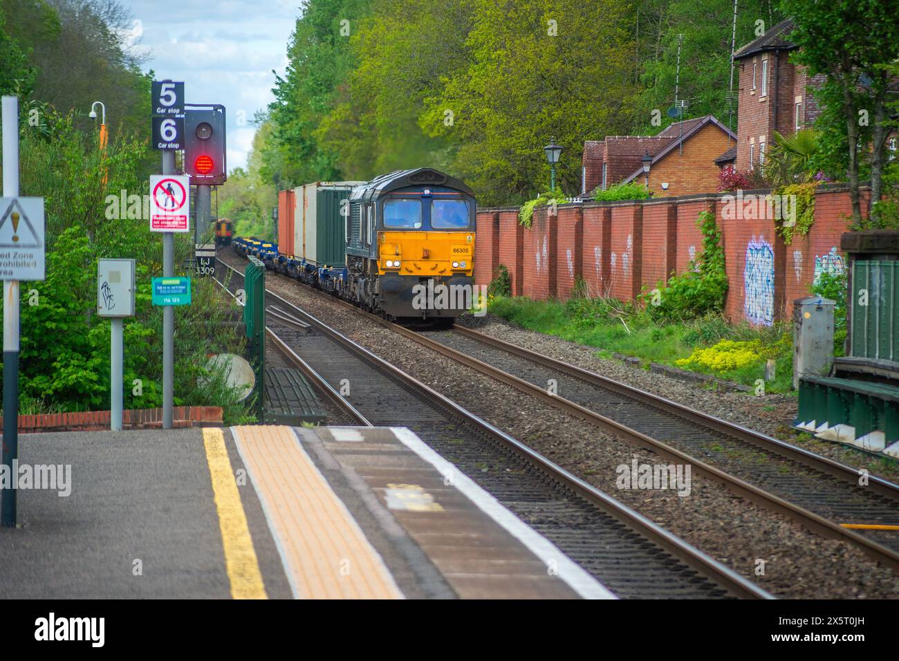 freight train goods cargo train british rail network rail west midlands ...