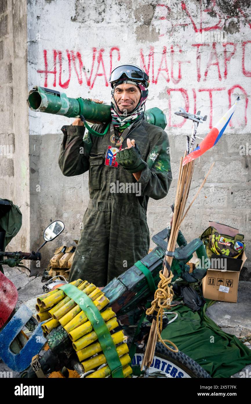 A filipino man who lives in Angeles City has customised this bicycle ...