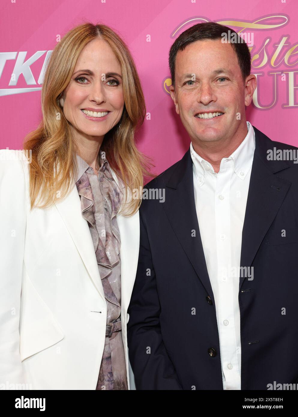 Jay sures hi-res stock photography and images - Alamy