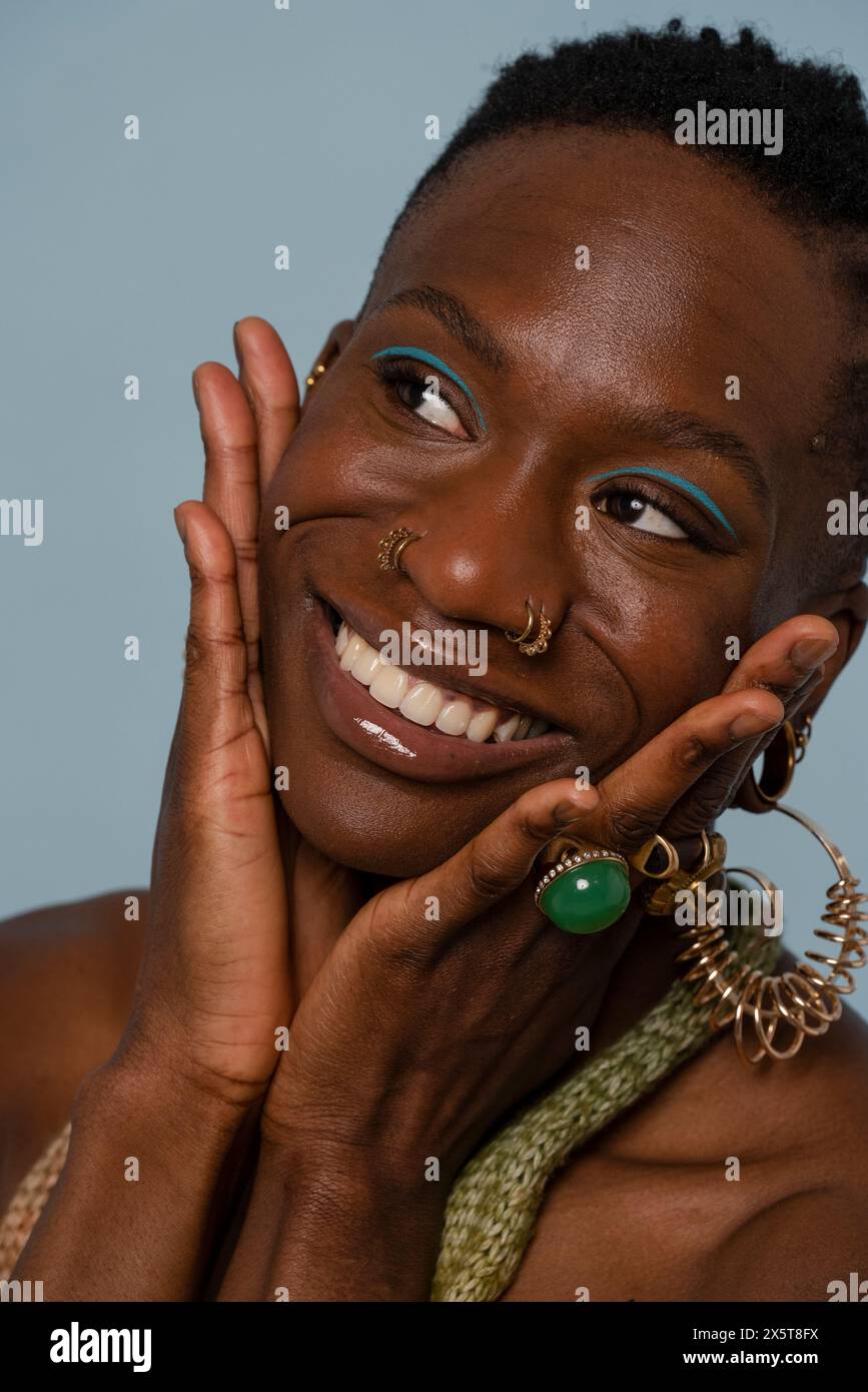 Smile jewelry hi-res stock photography and images - Alamy