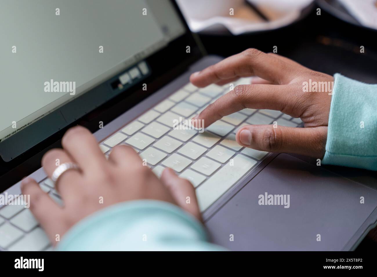Indian woman studying hi-res stock photography and images - Alamy