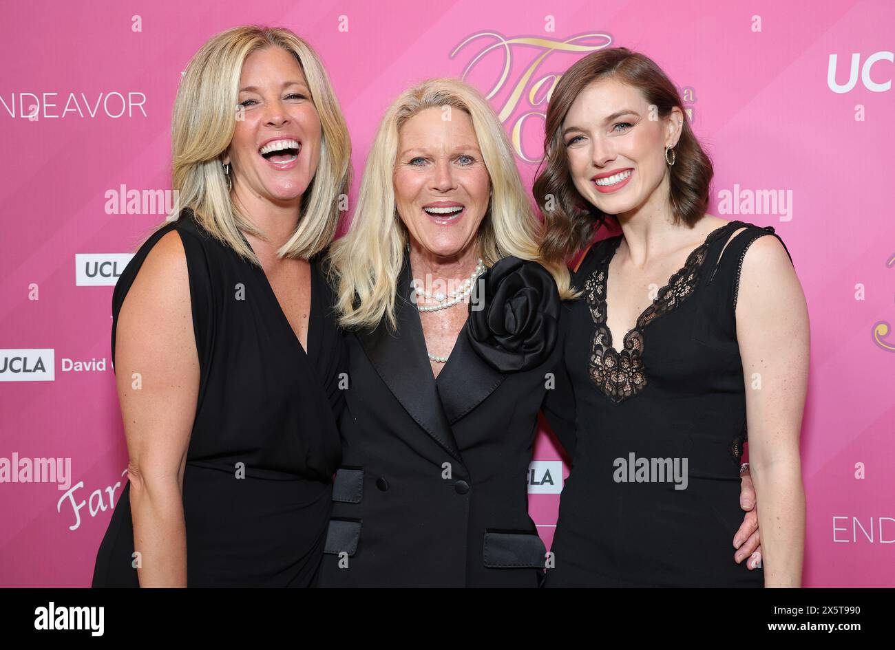 BEVERLY HILLS, CA - May 10: Laura Wright, Alley Mills, Katelyn ...
