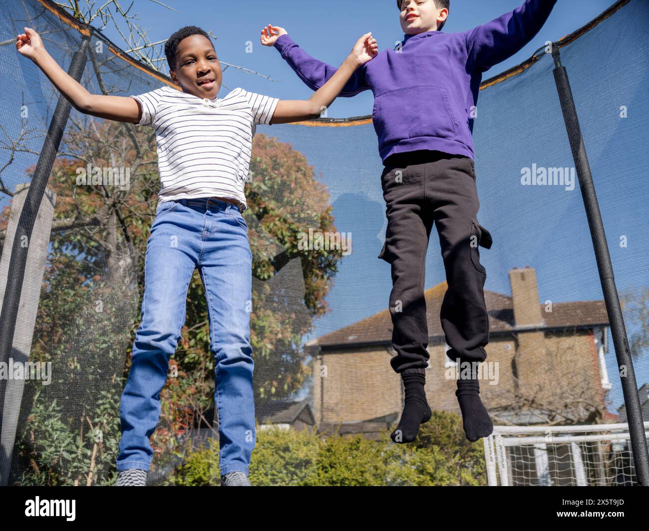 Trampoline boy hi-res stock photography and images - Alamy