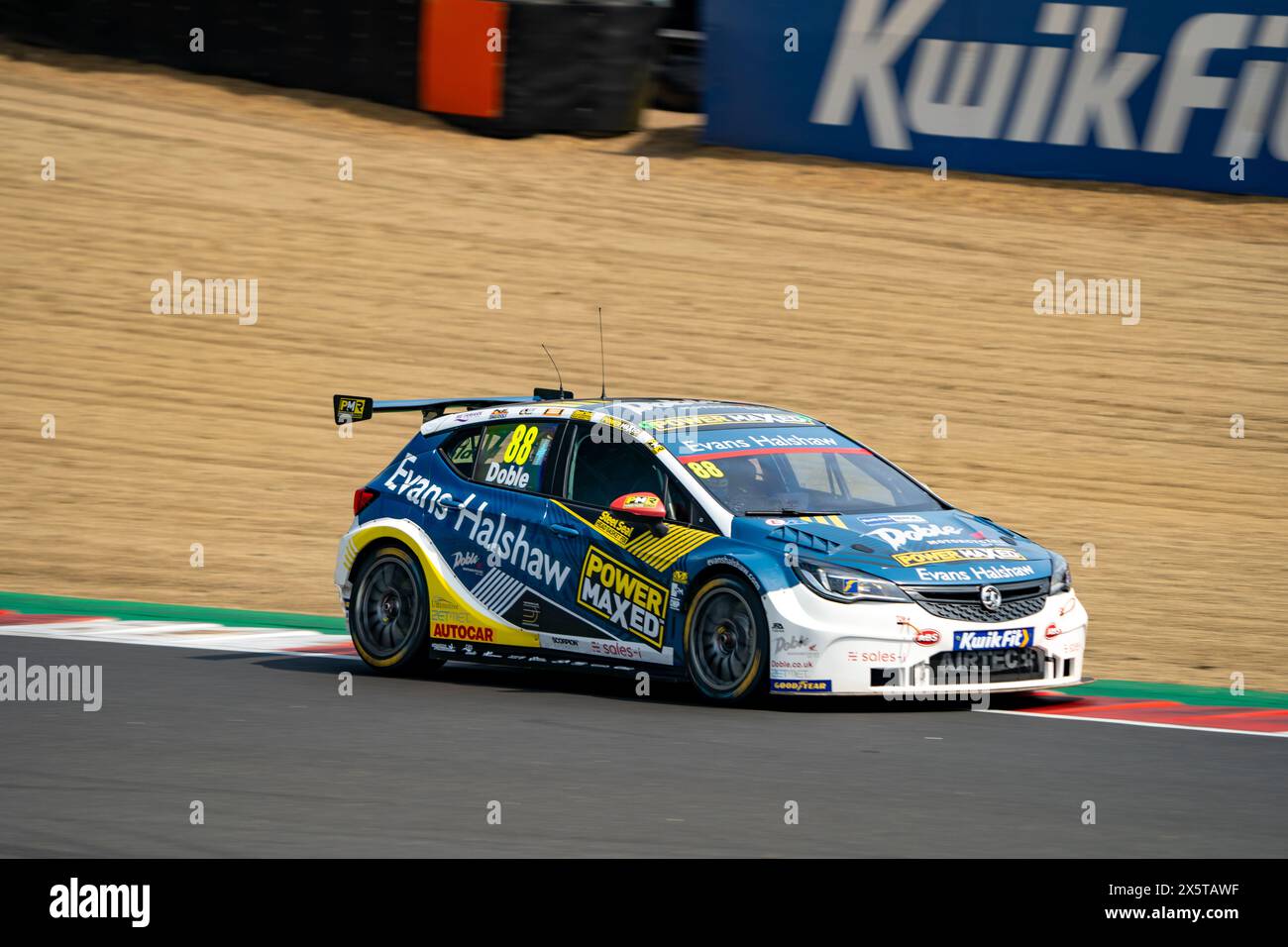 Mikey Doble 88 Power Maxed Racing Free Practice 2 Brands Hatch iNdy ...