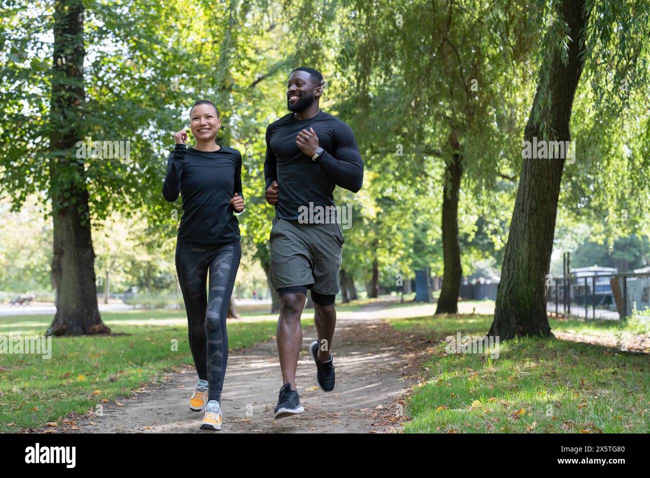 Jogging man woman hi-res stock photography and images - Alamy