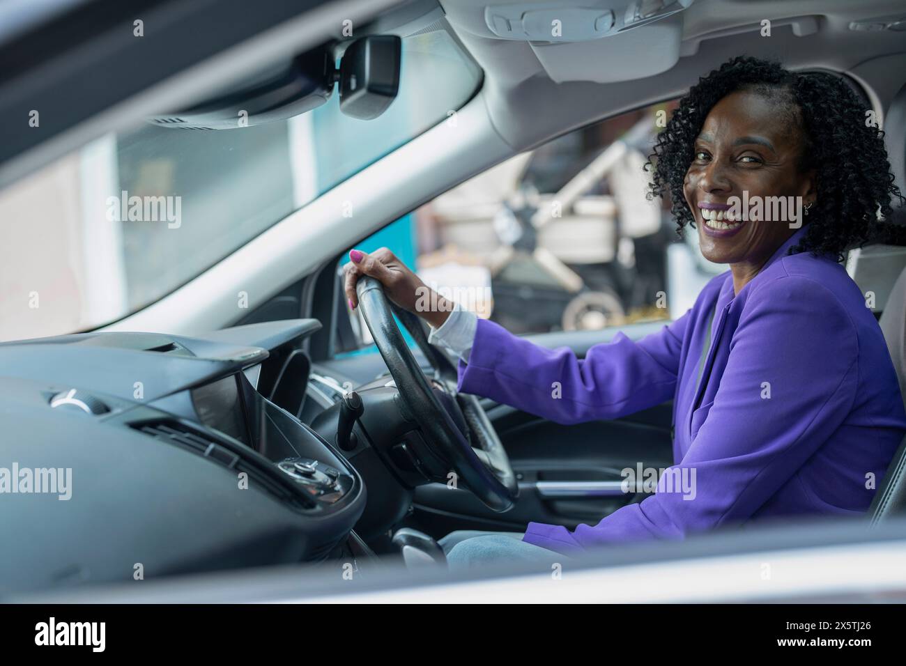 Woman car camera view hi-res stock photography and images - Alamy